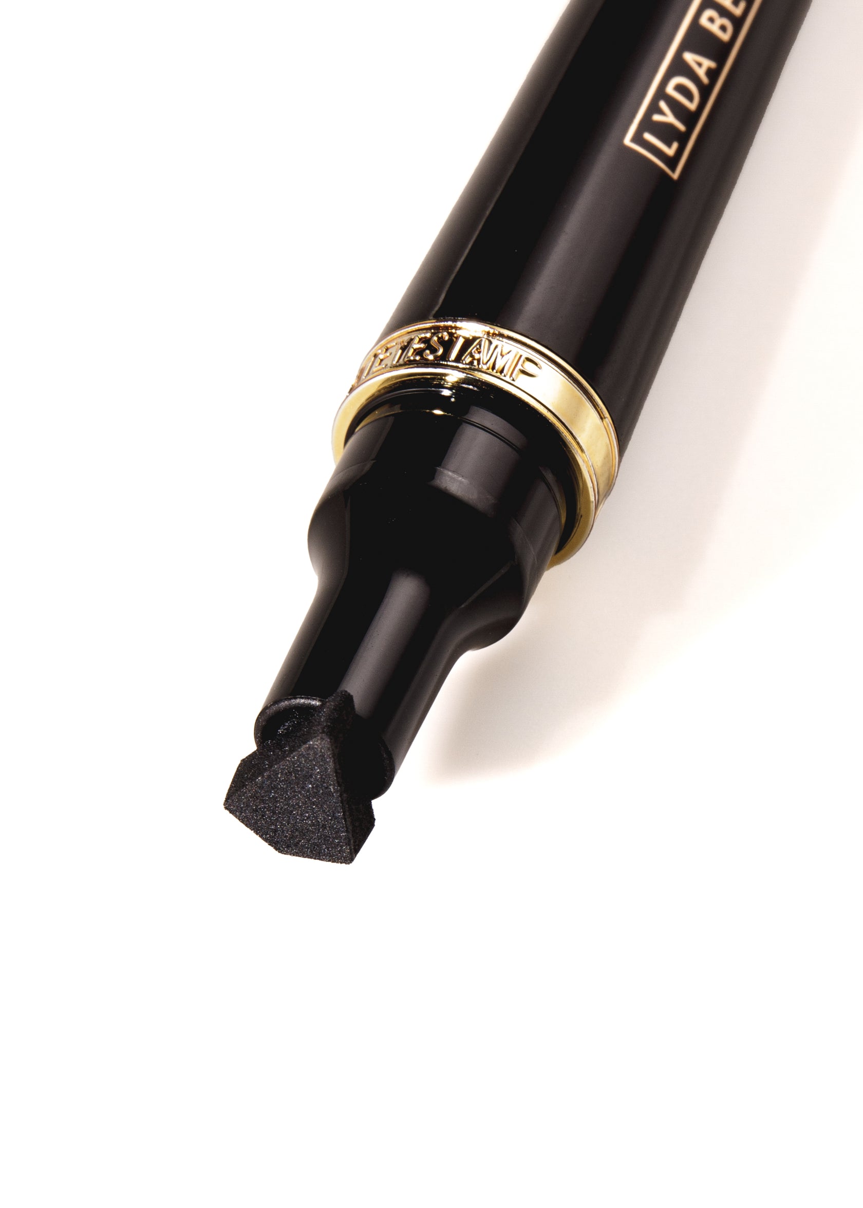 Cleopatra Cat Eye Stamp - Effortless Winged Liner – Lyda Beauty